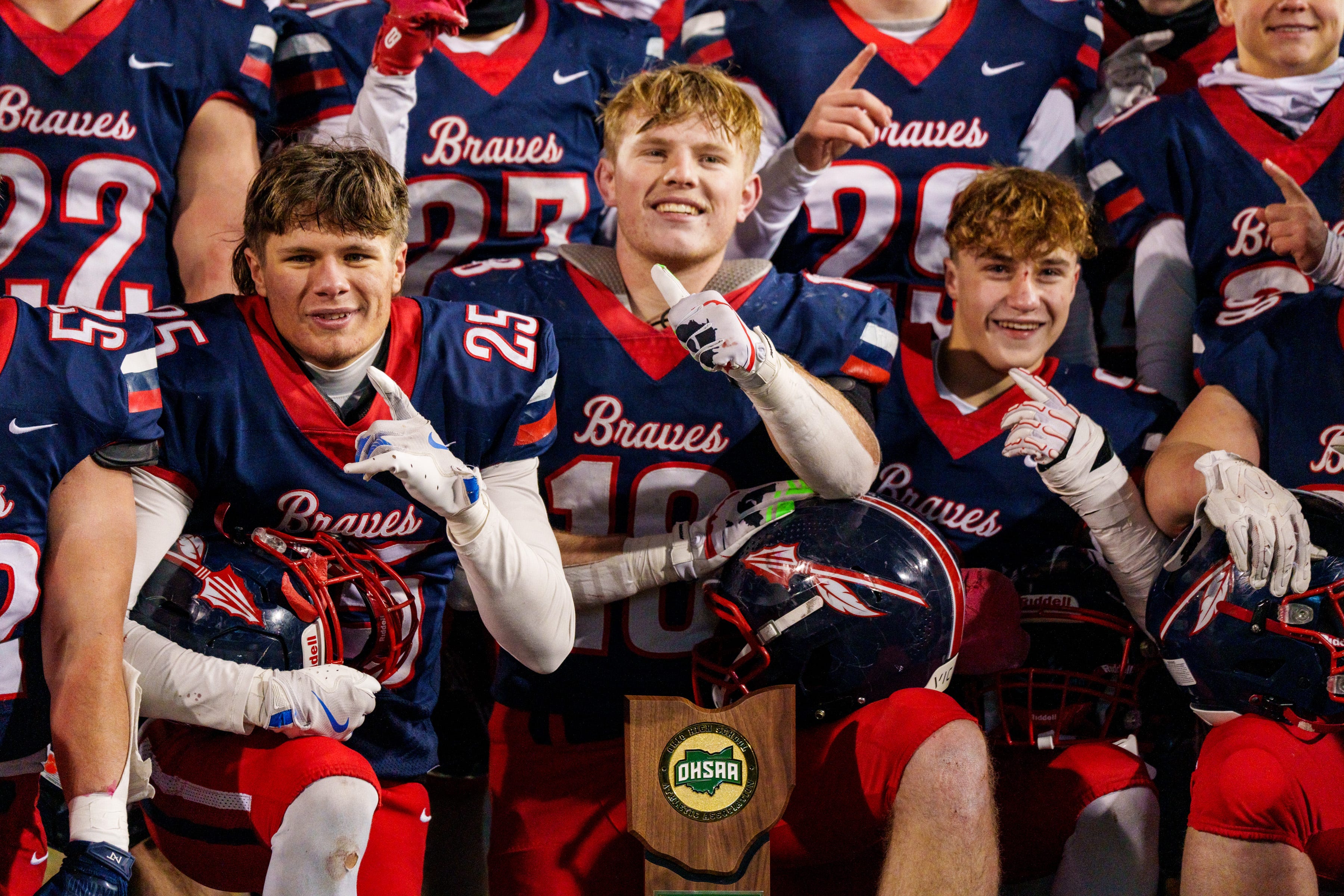 OHSAA football state finals | Grady Kinsey powers Indian Valley ...