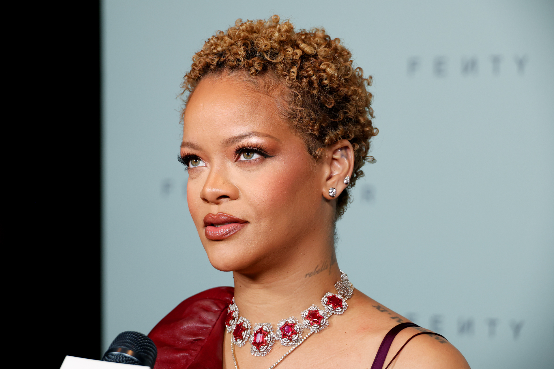 These are the best female singers