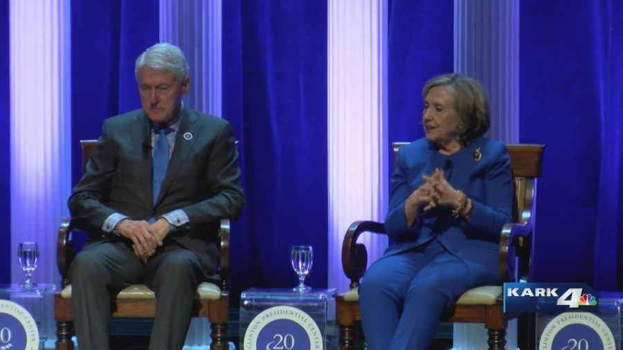 Bill and Hillary Clinton celebrate anniversary of Clinton Presidential ... Bill and Hillary Clinton celebrate anniversary of Clinton Presidential ...