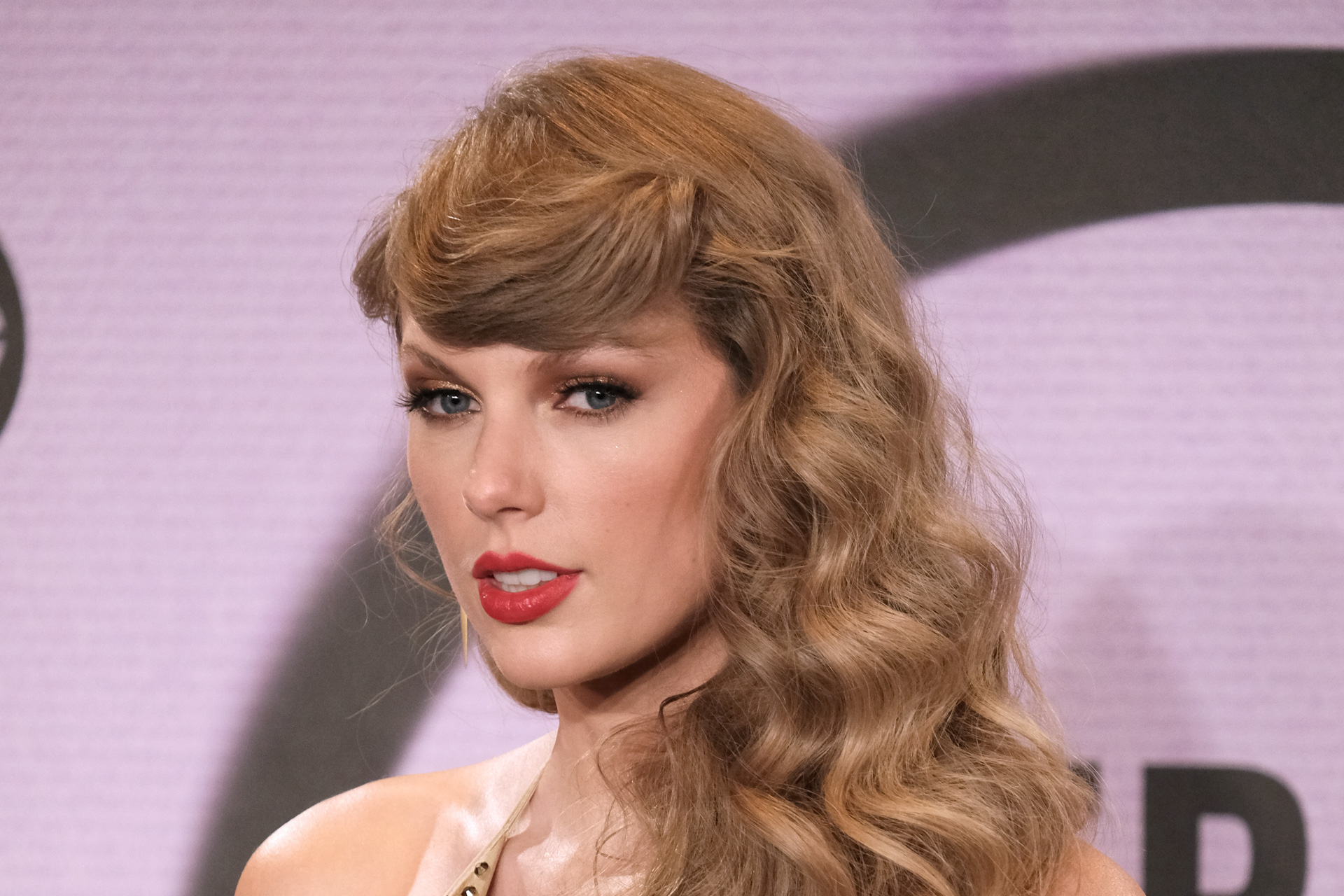 These are the best female singers