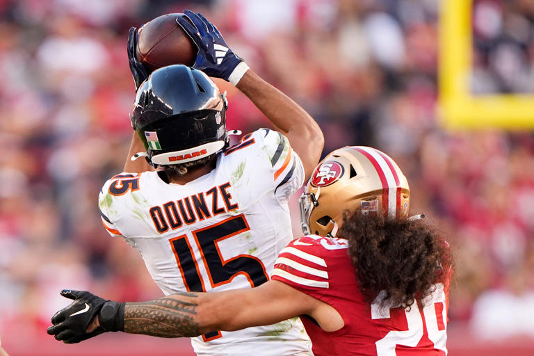 What is Sunday Night Football NFL game schedule tonight? What channel ...