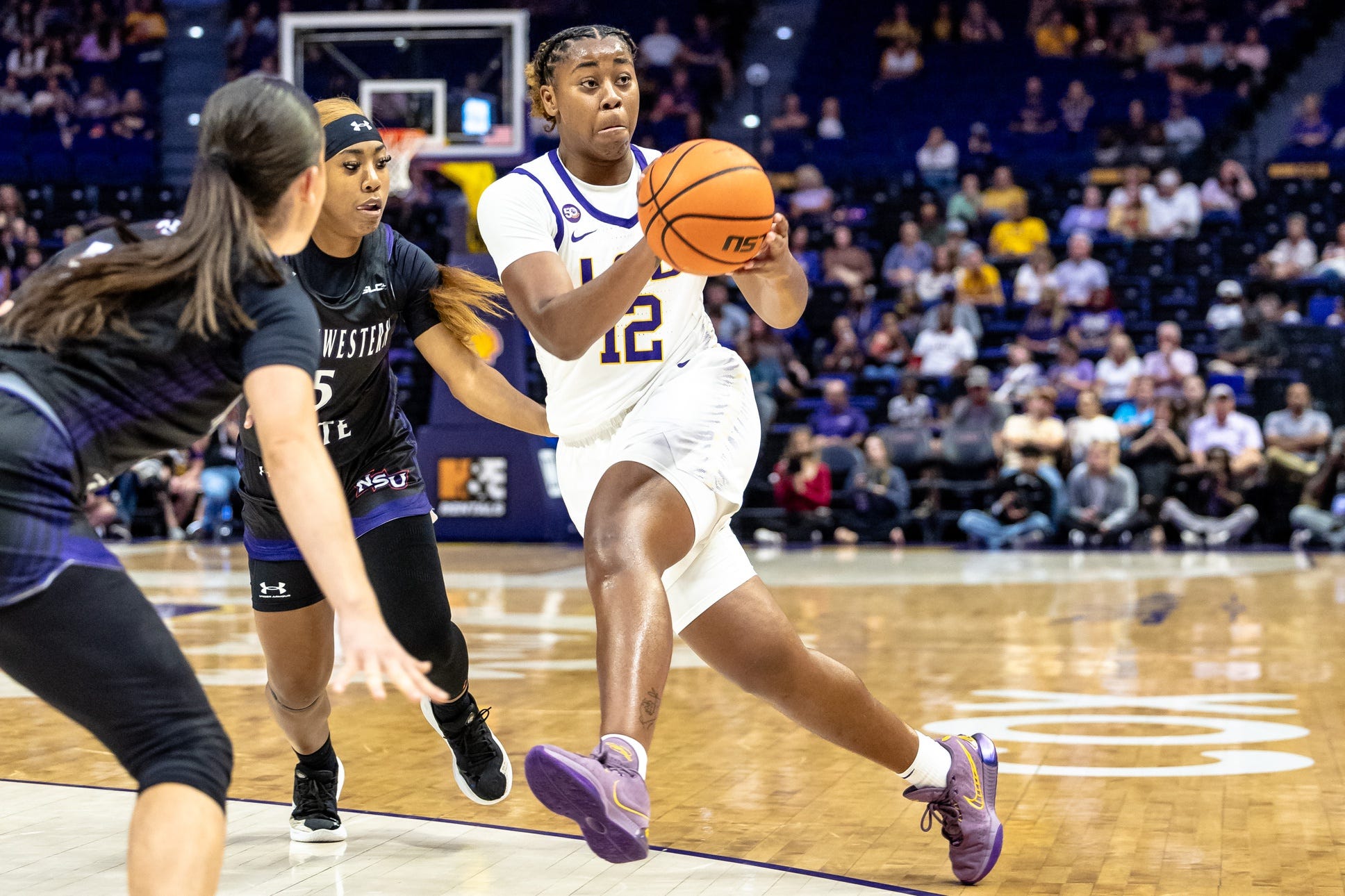LSU basketball roars past Mississippi Valley State to close non ...