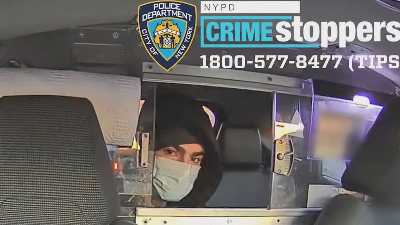 NYPD releases new pics of CEO murder suspect NYPD releases new pics of CEO murder suspect
