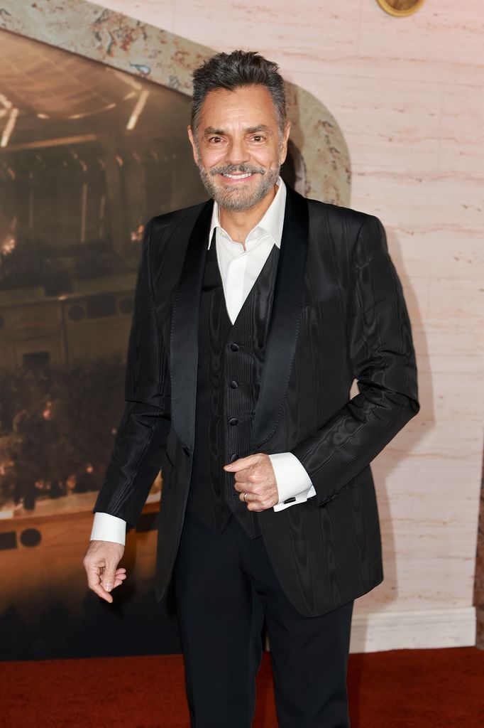 Eugenio Derbez se defiende de los rumores de supuesto maltrato a un ...