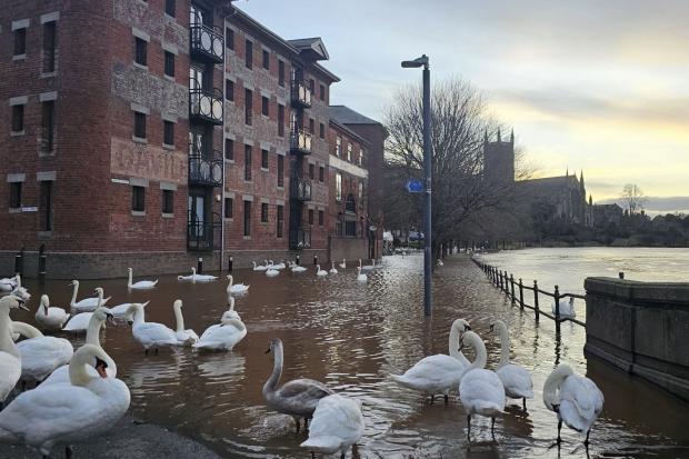 Flood alerts in place as water levels rise across Worcestershire