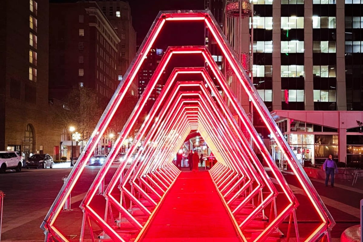 Illuminate Art Walk 2024 - A Downtown Raleigh Holiday Tradition