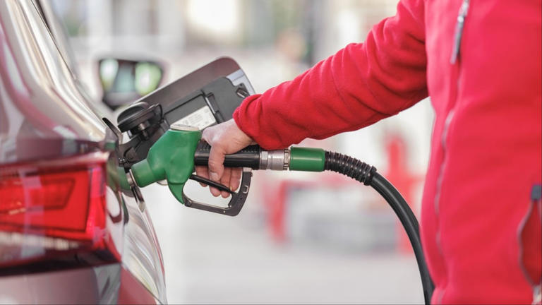 Monday: Gas spotted under $3 per gallon, but how long will it last?