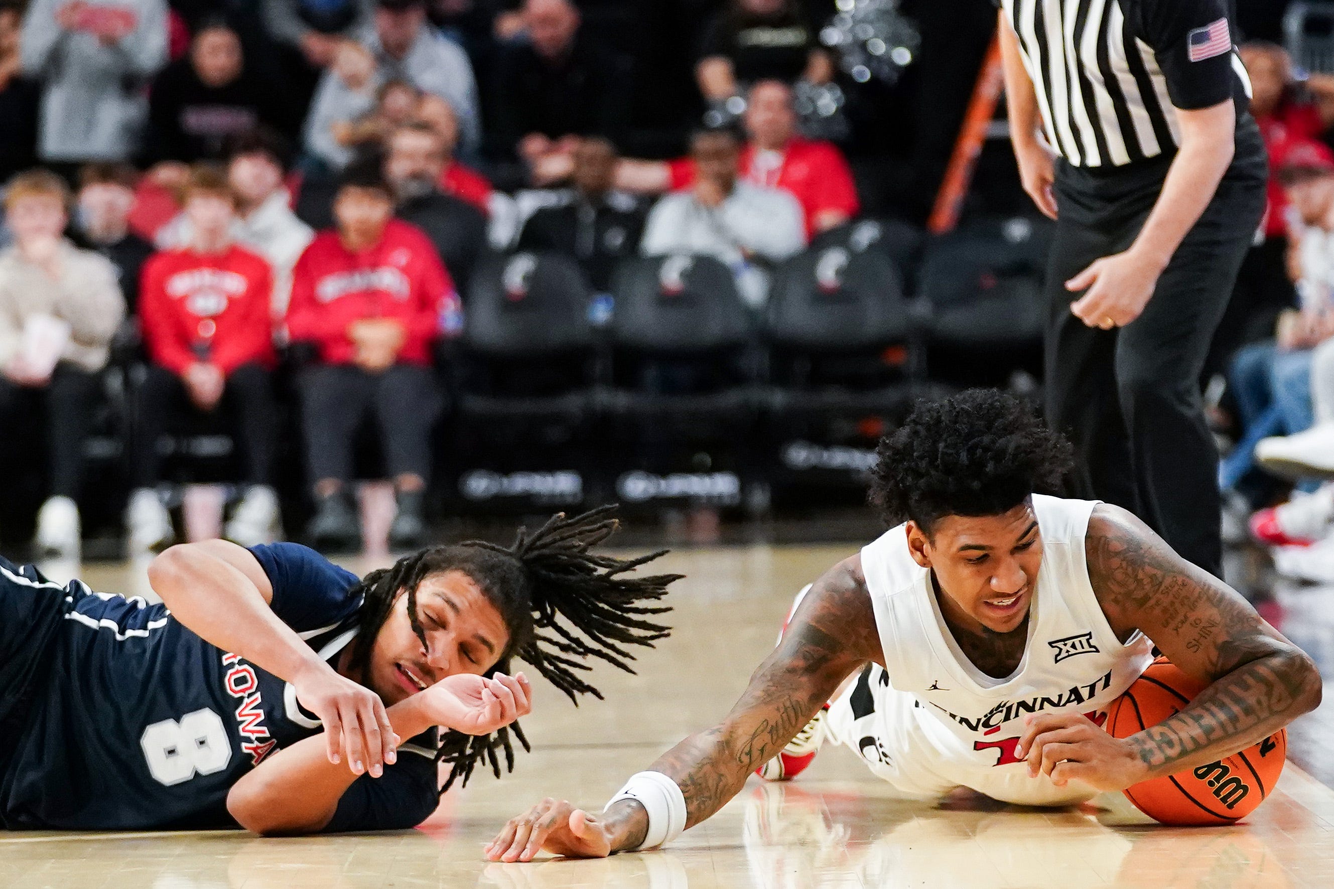 Cincinnati Bearcats basketball, Dayton Flyers meet Friday. Where they ...