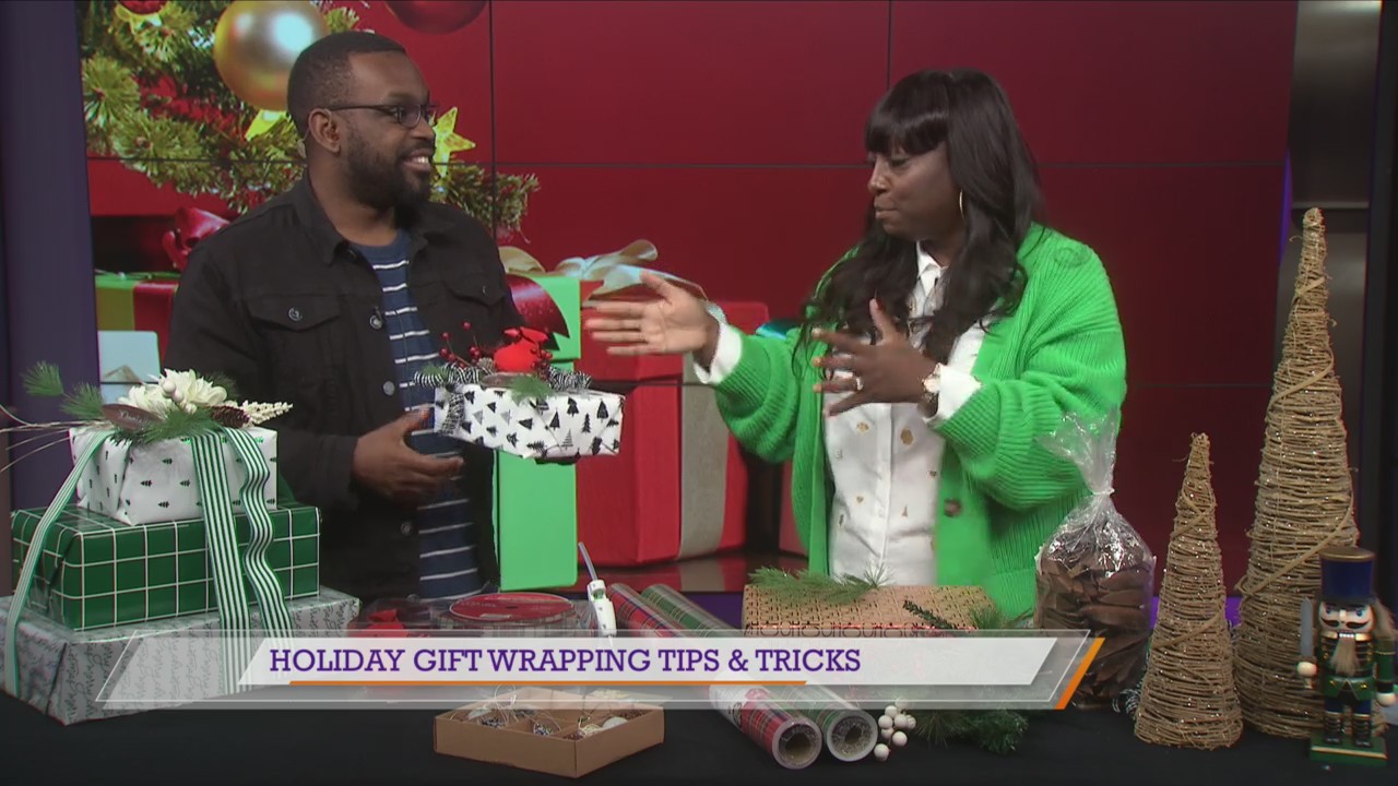 Holiday Gift wrapping tips & tricks