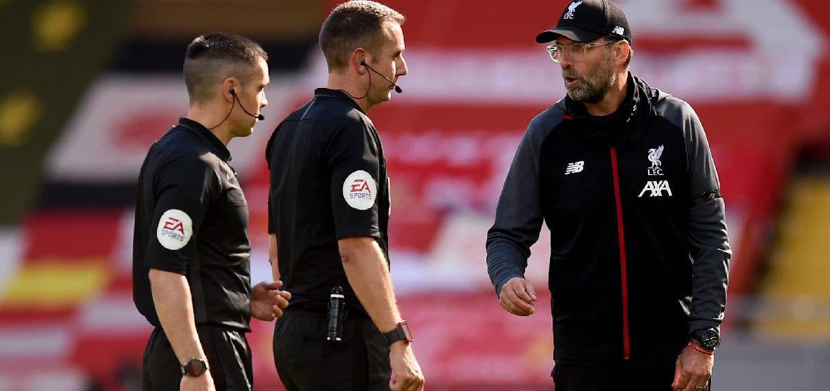 David Coote, árbitro que atacó a Jurgen Klopp, es despedido por la ... David Coote, árbitro que atacó a Jurgen Klopp, es despedido por la ...