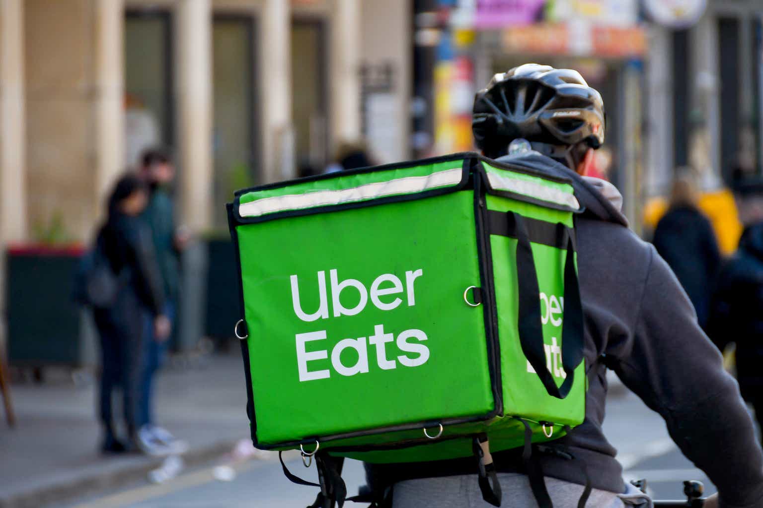 UberEats and DoorDash allegedly blocked tipping for delivery drivers ...