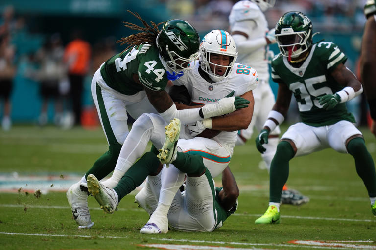 Dolphins PFF grades: Best and worst performers vs. Jets