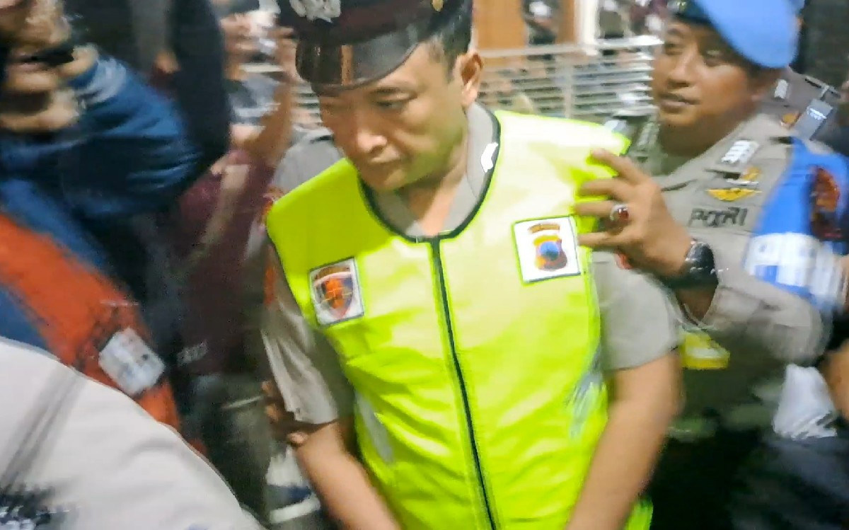 Selain Dipecat, Aipda Robig yang Tembak Mati Gamma Jadi Tersangka Selain Dipecat, Aipda Robig yang Tembak Mati Gamma Jadi Tersangka