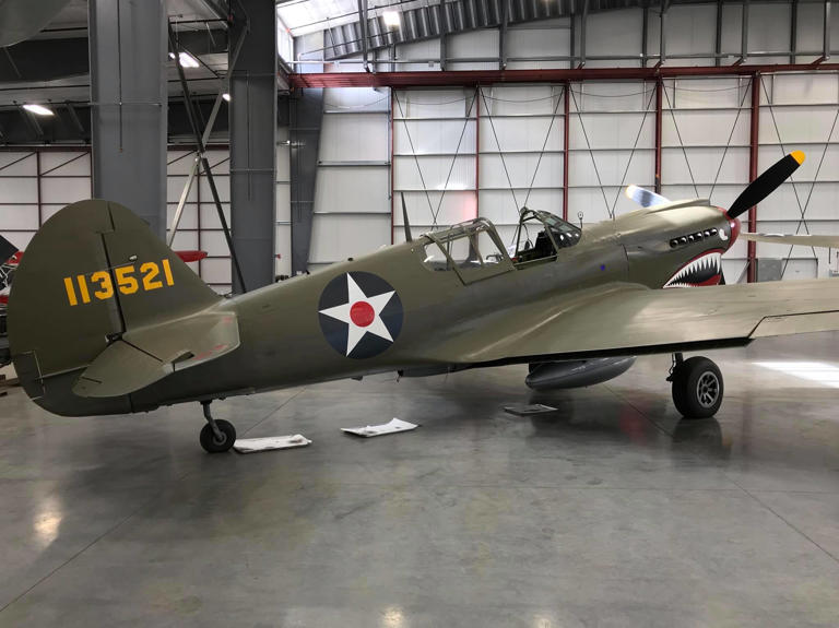 Randy's Warbird Profiles: Curtiss P-40 Kittyhawk N940AK