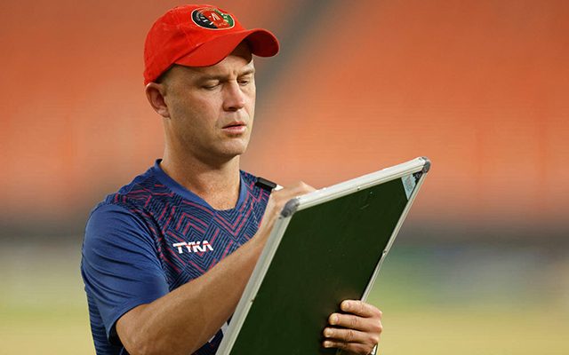 ILT20 2025: Jonathan Trott, Shane Bond bolster Gulf Giants' coaching ...
