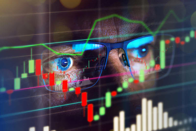 Explainer: More records for Nasdaq as Dow struggles with losing streak Explainer: More records for Nasdaq as Dow struggles with losing streak