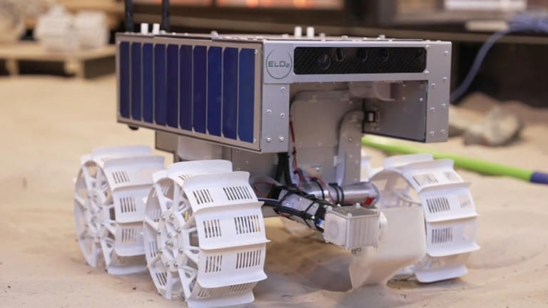 Rare 'blood moon' will be visible from millions of Australian homes tonight