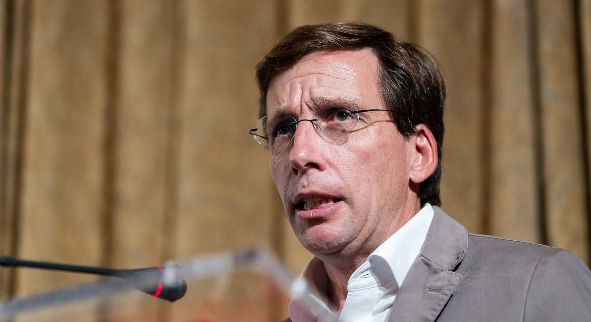 Almeida dice que es un Almeida dice que es un