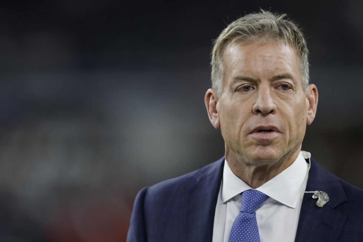 NFL Fans Loved Troy Aikman's Brutal Honesty Monday Night