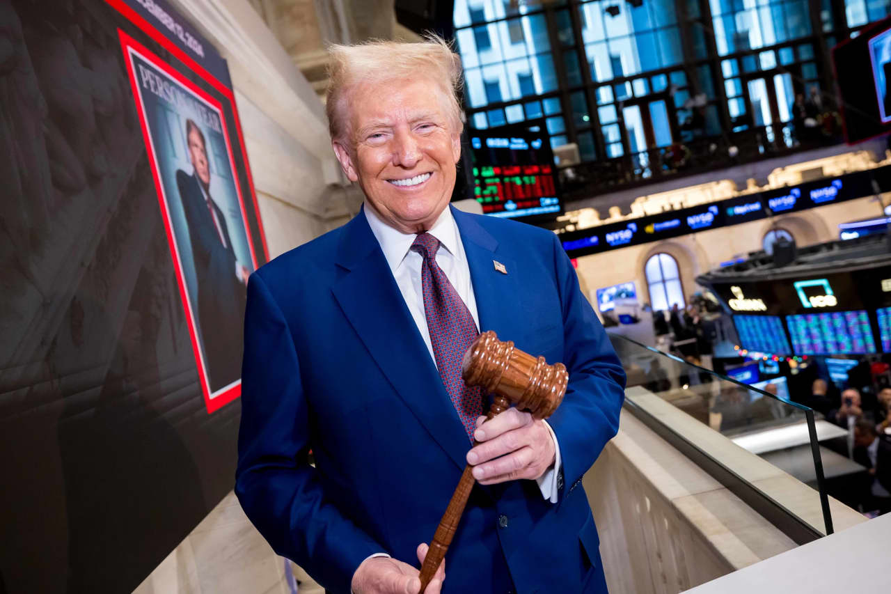 Trump and the Deficit Are Spooking Bond Markets. Why 10-Year Yields ...