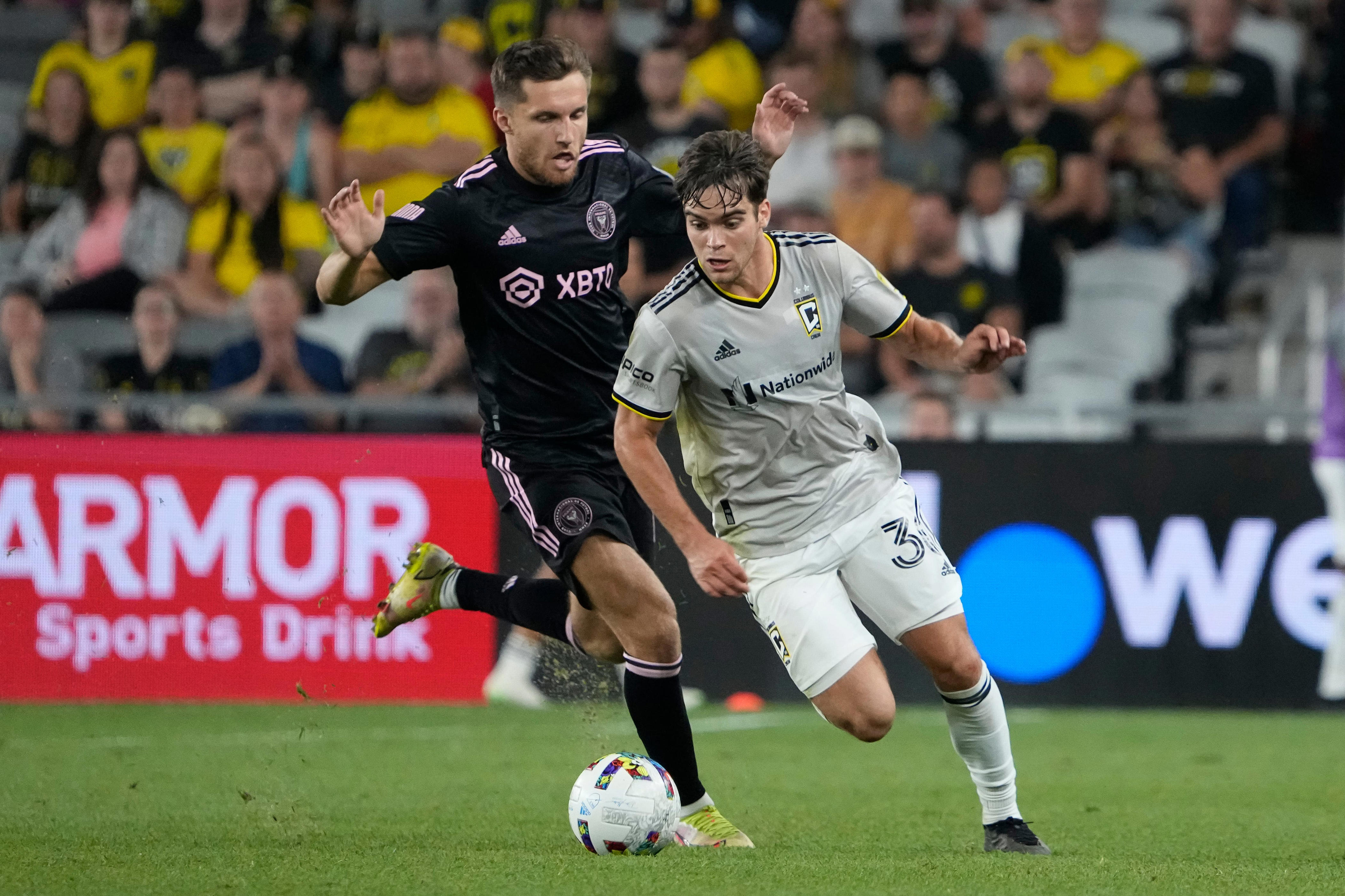 These 22 famous people were born, raised or lived in Savannah