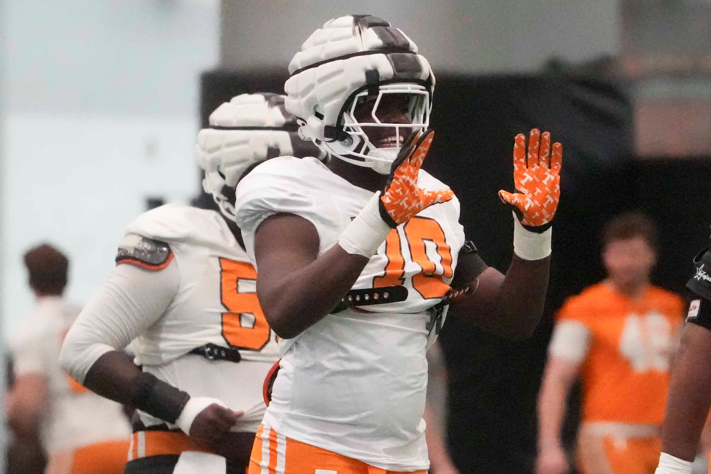David Sanders Jr., Vols signees going though CFP practices with ...