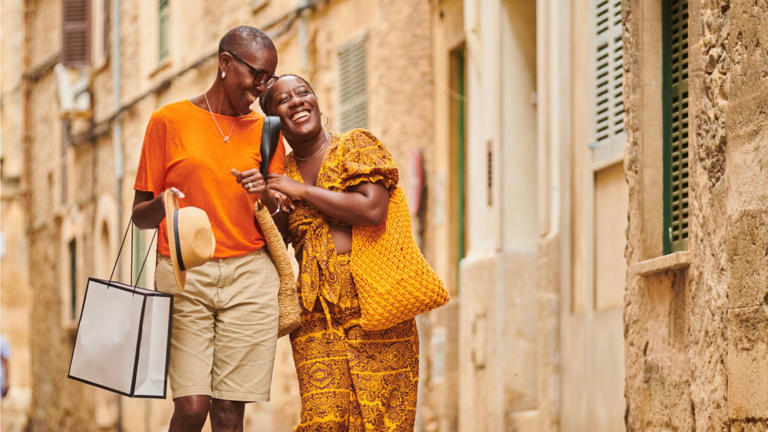 Foreign transaction fees vs. currency conversion fees: What are the ...