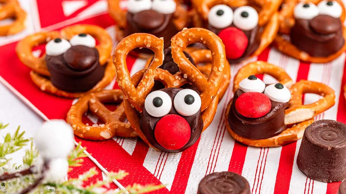 Easy holiday candies for your Christmas dessert table
