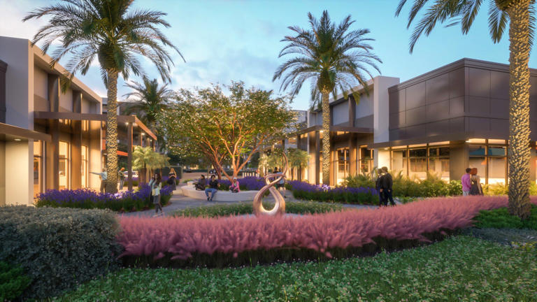 Kimberly Guilfoyle preps for Greece ahead of Donald Trump Jr.'s ...