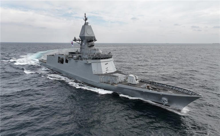 울산급 배치-Ⅲ, 3600t급 선도 호위함...'충남함' 해군 인도