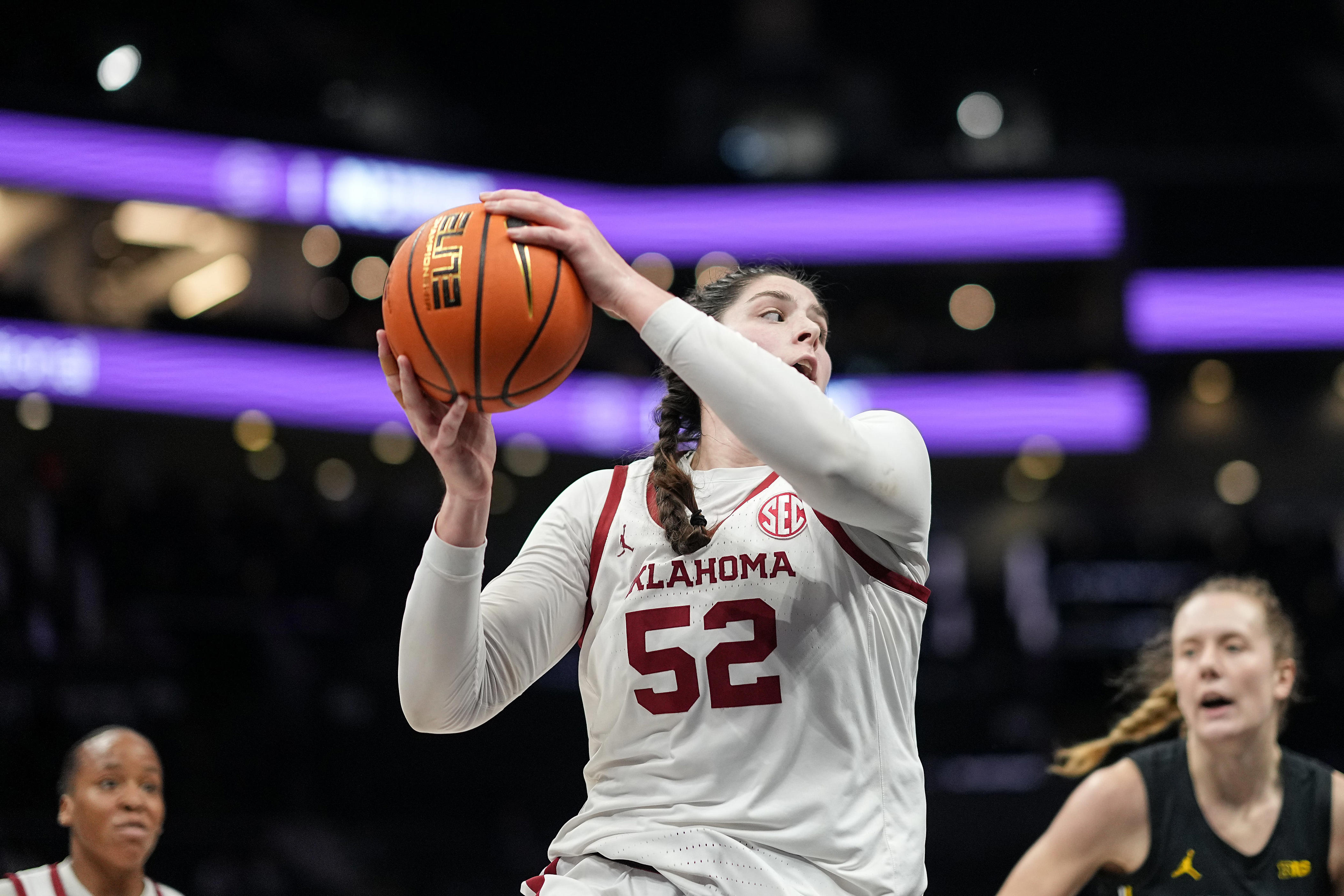 OU women's basketball picks up top-25 win vs Michigan in Jumpman ...