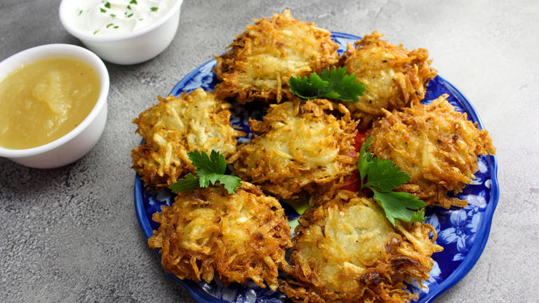 These Latkes Use A Combination Of Coarse And Finely Shredded Potatoes ...