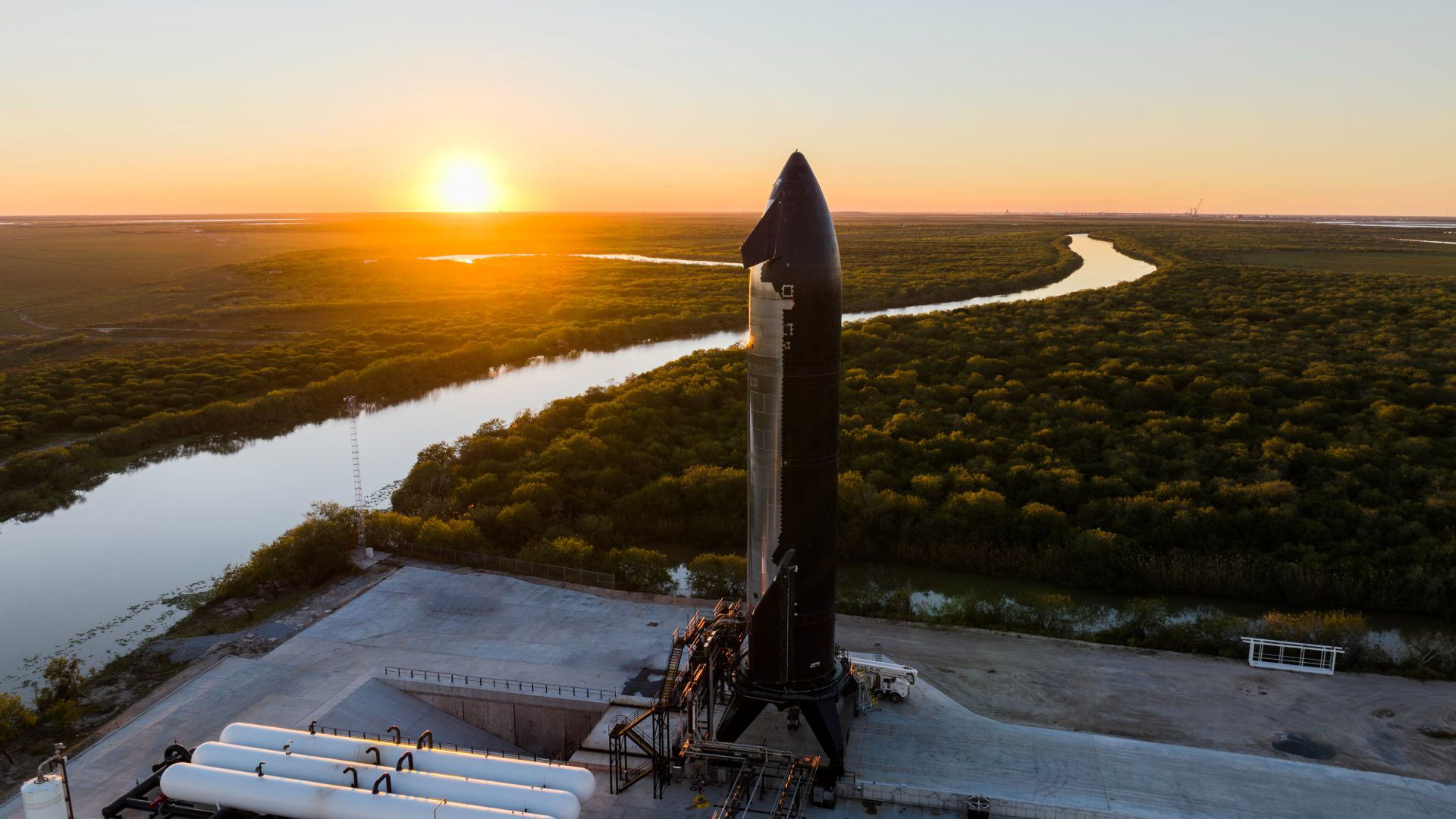SpaceX's Starship Flight 7 test flight gets FAA launch license. But ... SpaceX's Starship Flight 7 test flight gets FAA launch license. But ...