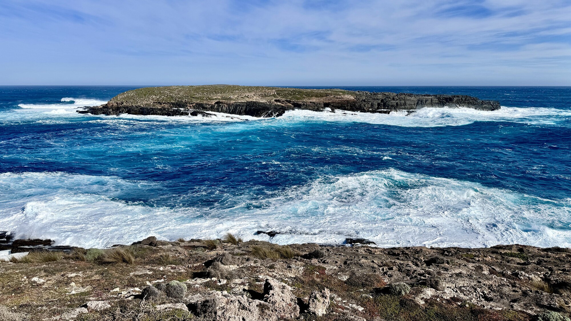 Bureau of Meteorology wave buoy in SA offline again despite nine-month ...