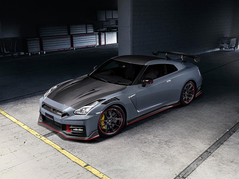 Electric R32 Skyline GT-R Officially Revealed