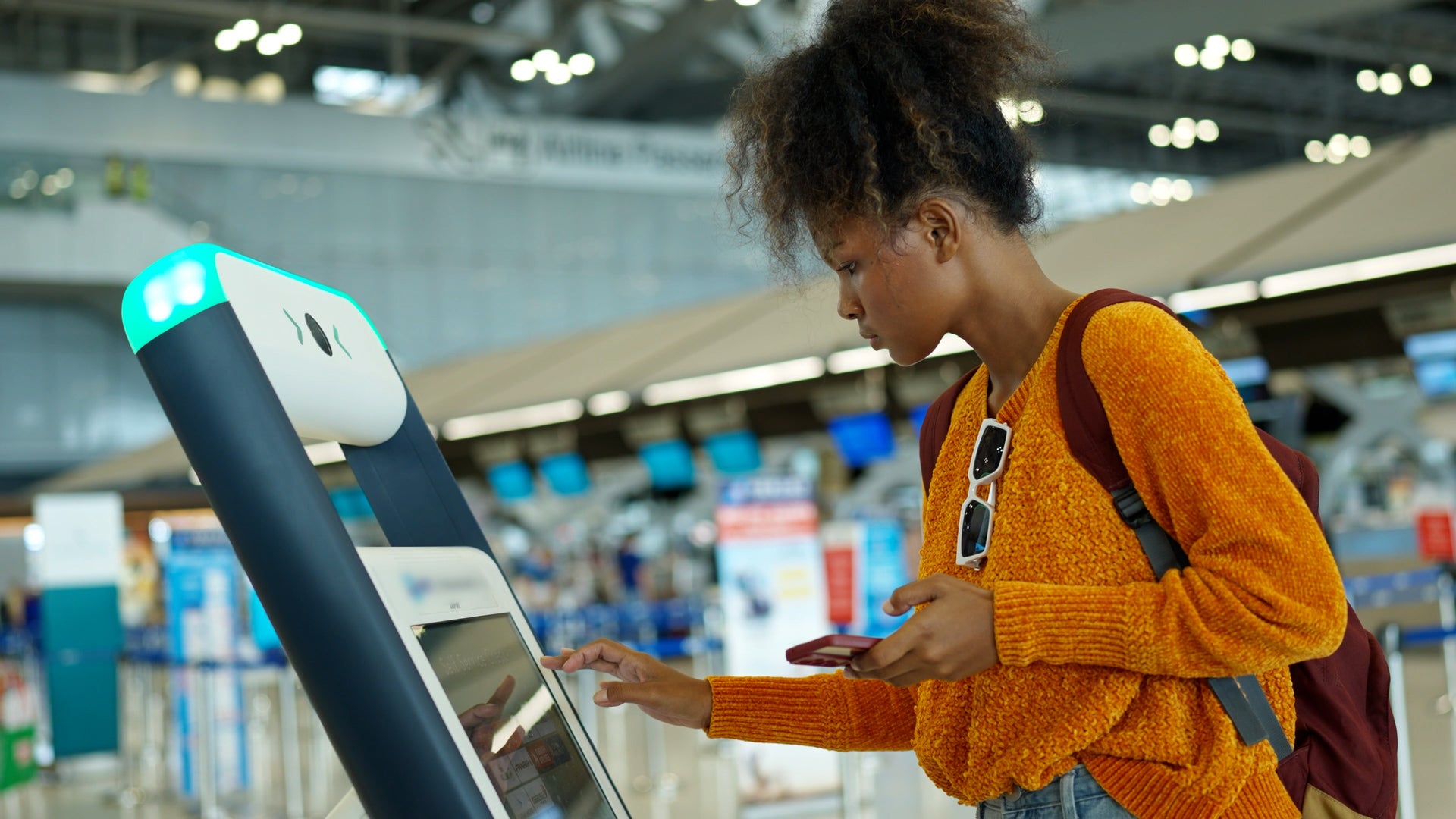 How To Avoid Getting Sick During Holiday Travel