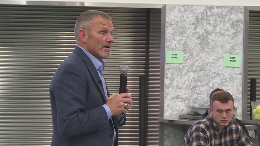 St. Helens’ acting superintendent to step down early: What’s next?