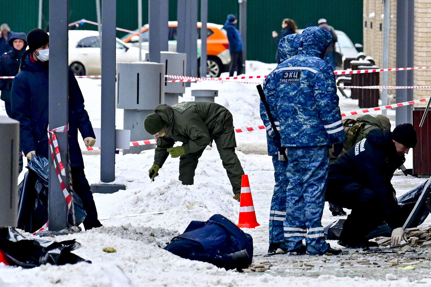 Suspect in Russian general's killing and Fed expected to cut interest ... Suspect in Russian general's killing and Fed expected to cut interest ...
