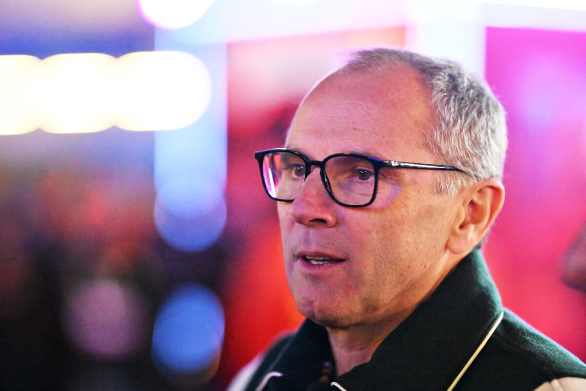 CEO da F1 aponta Verstappen como “centro do ecossistema” da Red Bull ...