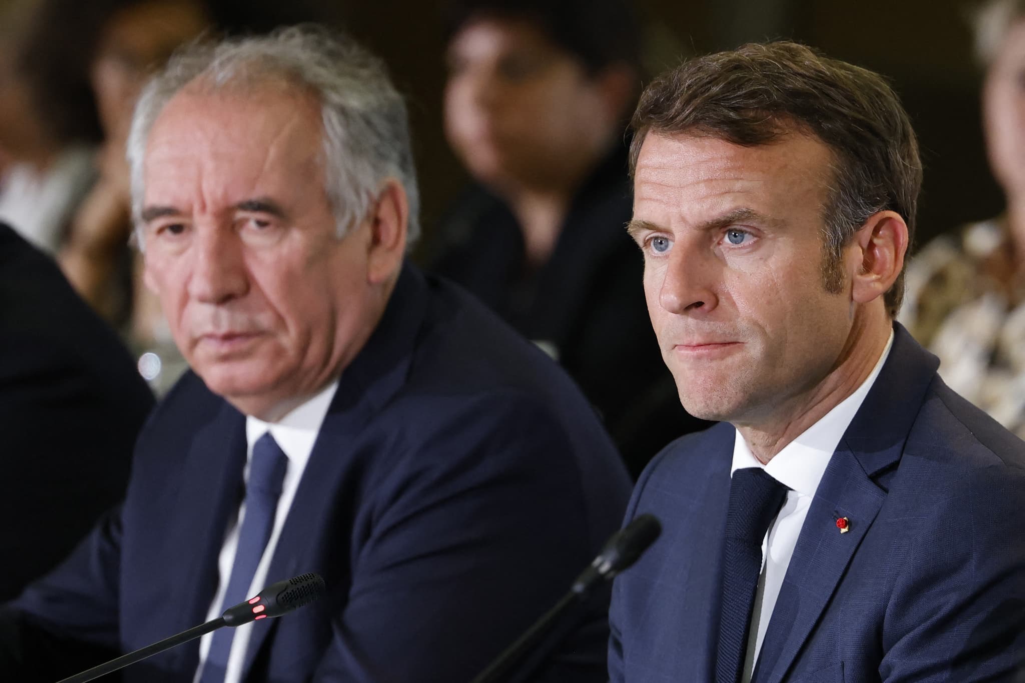 Sondage: François Bayrou devient le Premier ministre le plus ...