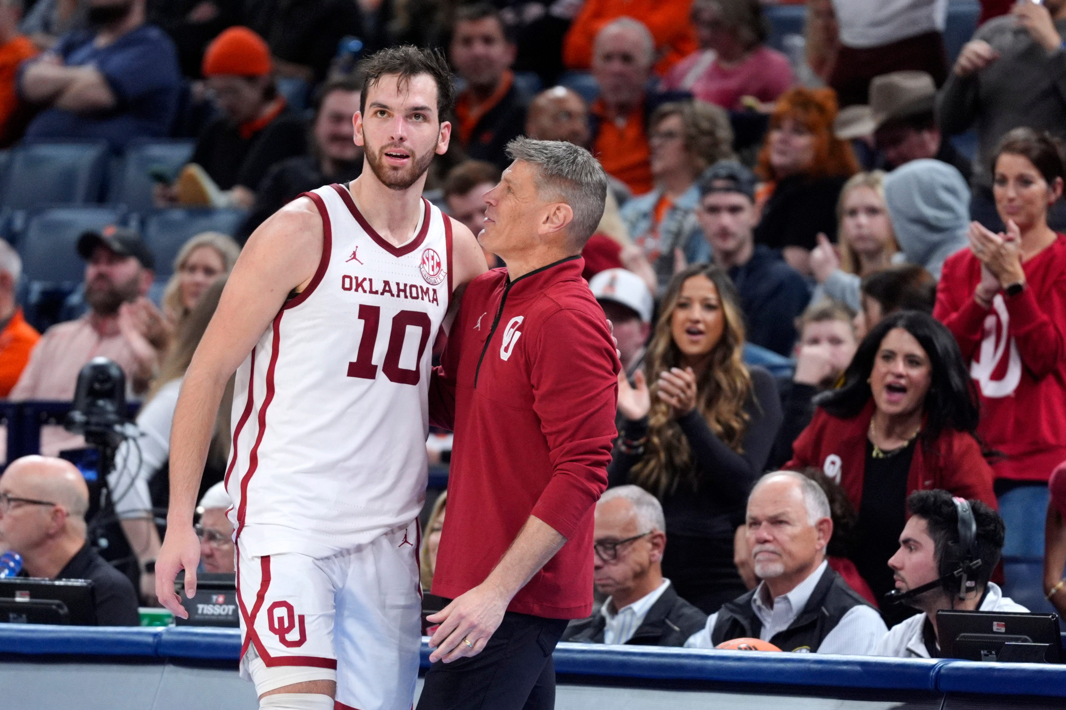 OU basketball rallies past Michigan as Jeremiah Fears keeps Sooners ...