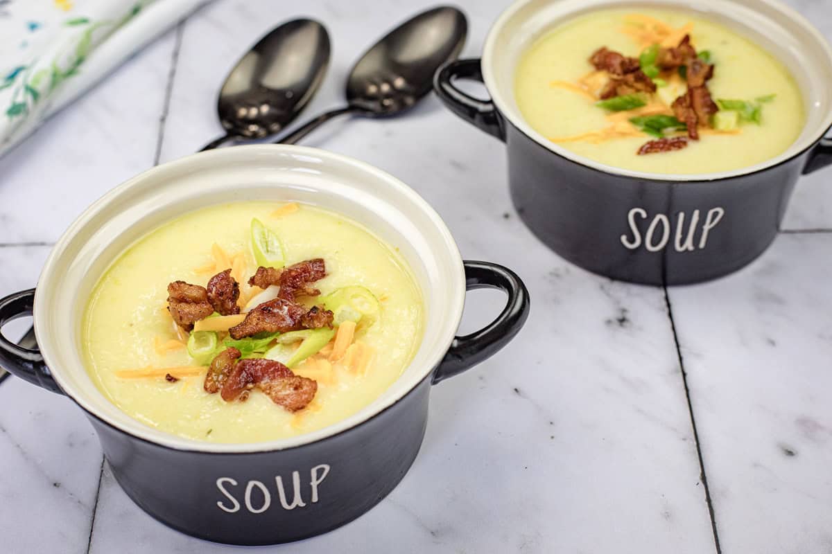 41 Hot and Comforting Soups to Get You Through Long Days and Freezing ...