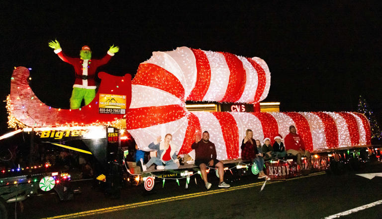 See our photos from past Ocala Christmas parades