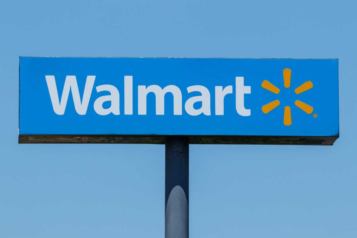 Want a Jumpstart on Your 2025 Fitness Goals? Walmart's Selling a 7-in-1 ...