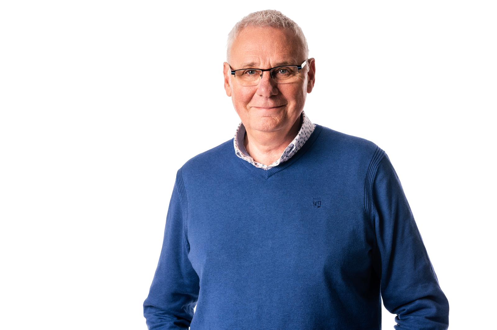 Jan de Hoop blaast 70 kaarsjes uit op vakantie: 'Wat een feest'