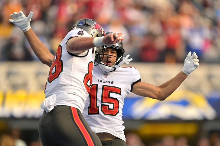 Bucs depth chart heading into Week 18 against the Saints