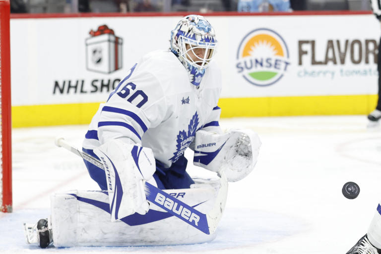 Joseph Woll makes sensational glove save to end wild game vs. Oilers