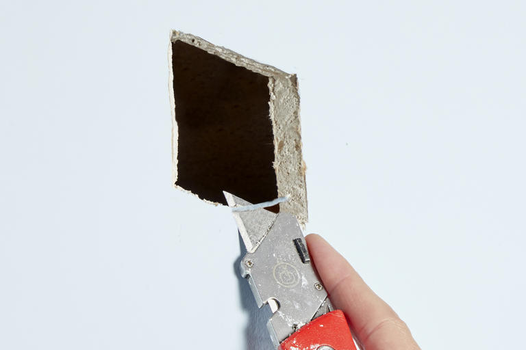 How to Remove Drywall Anchors