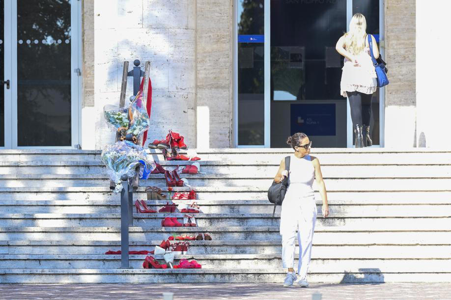 Dottoressa aggredita al San Filippo Neri: paziente al pronto soccorso ... Dottoressa aggredita al San Filippo Neri: paziente al pronto soccorso ...