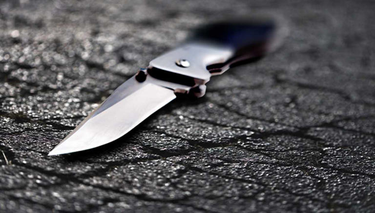 Reports: Pregnant woman among 2 stabbed in Charlotte